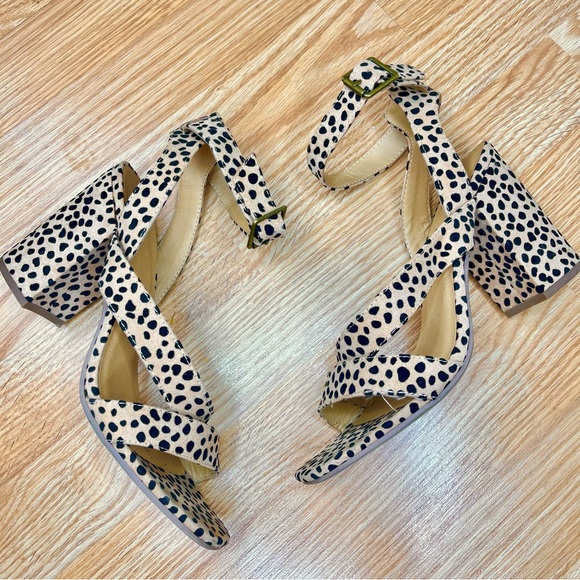 ynot | Shoes | Host Pick Ynot Cheetah Dalmatian Tan Animal Print Bold ...